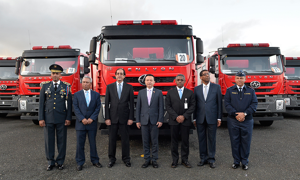 El Gobierno de la República de China dona 40 camiones de bomberos